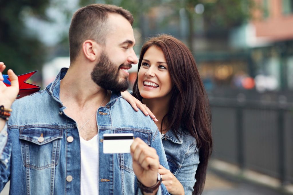 How To Keep Your Man (The Best And Only Way) - Love Catalogue