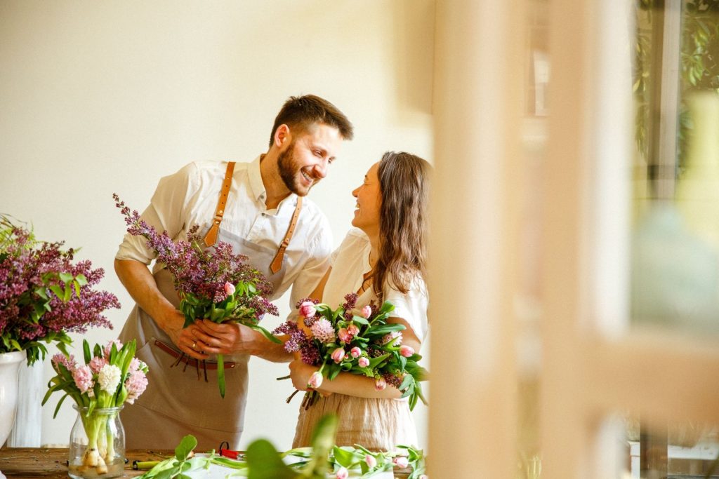 10 Easy Ways To Make Sure Your Partner Feel Special - Love Catalogue